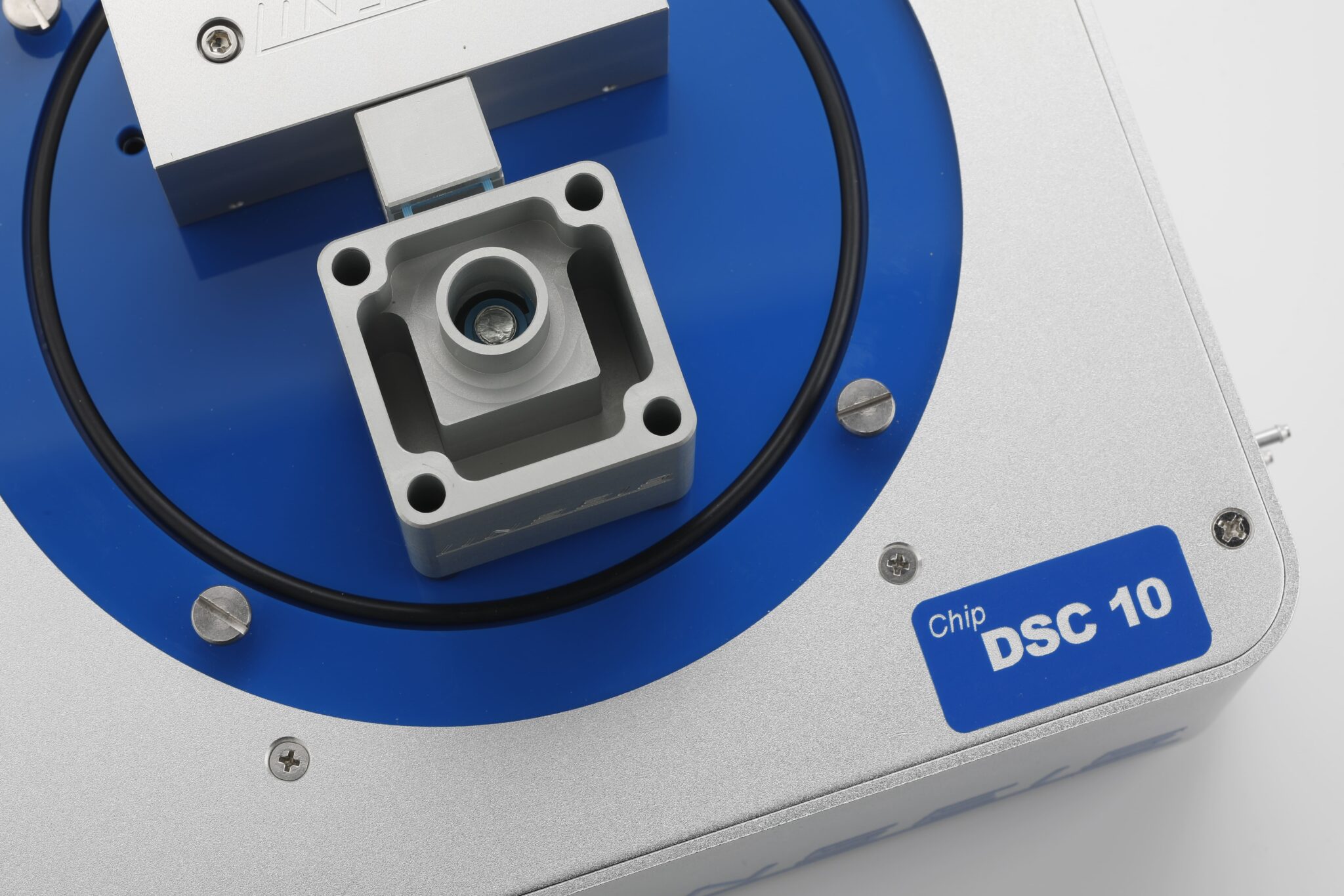 Linseis Chip-DSC 10 (Chip-DSC L66 Advanced): Miniature-DSC with new sensor